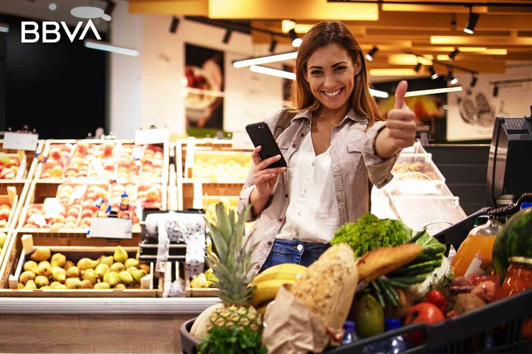 Cómo ahorrar en la compra de alimentos en la quincena | BBVA Perú